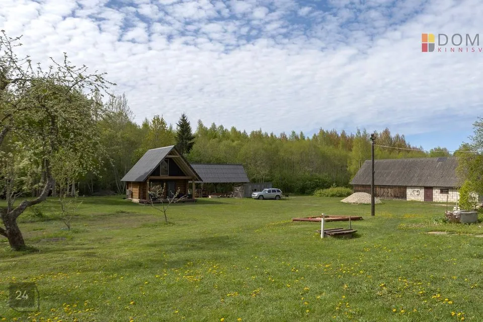 Müüa maja, 3 tuba, Vana-Saarde, Kaubi küla, Tõrva vald