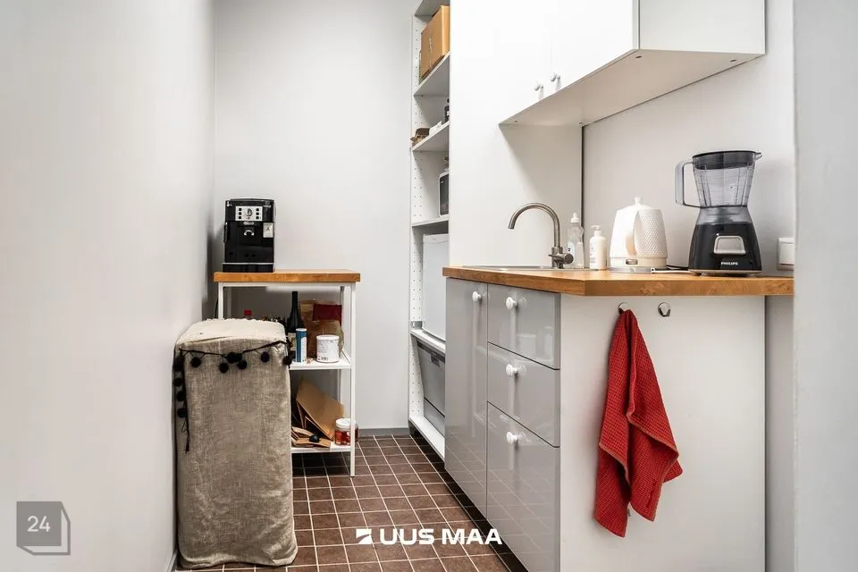 Müüa äripind, 6 tuba, Raua tn 55, Raua, Kesklinn, Tallinn